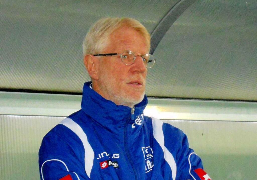 Allenatore di calcio: esonero e risoluzione contrattuale