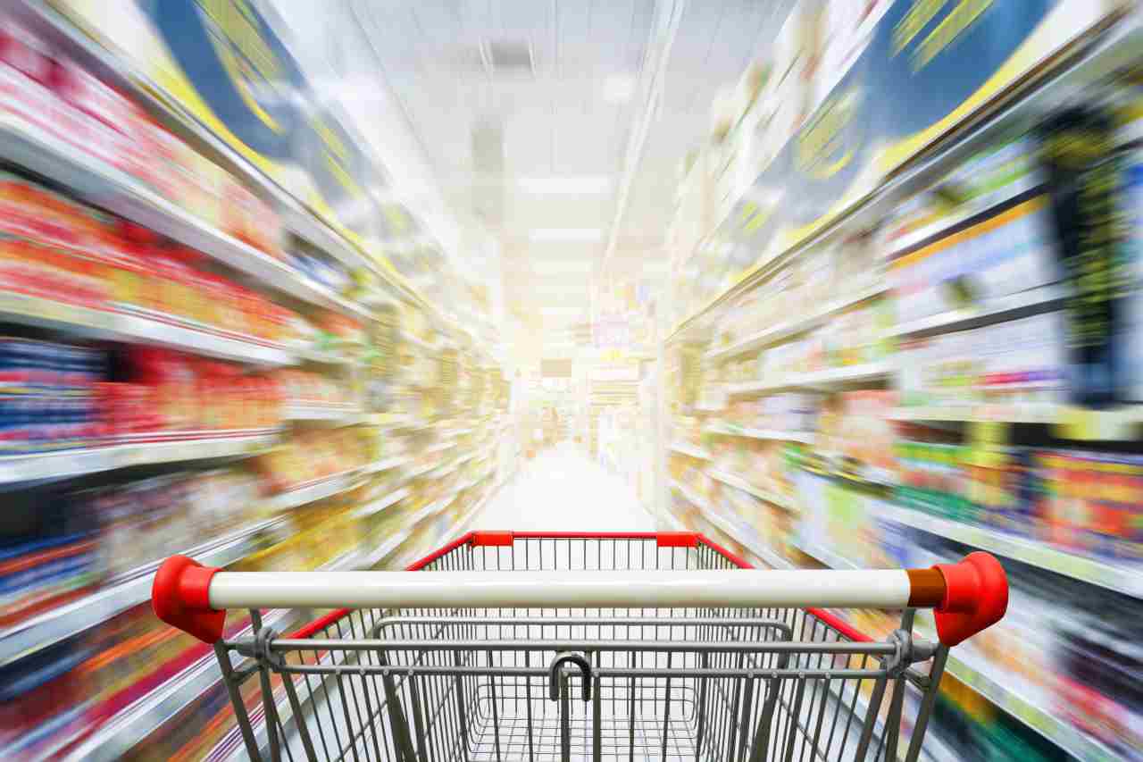 La nostra spesa? E' il supermercato a decidere cosa comprare