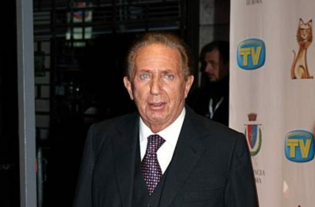 Mike Bongiorno e la concorrente che bara: lo storico episodio a TeleMike