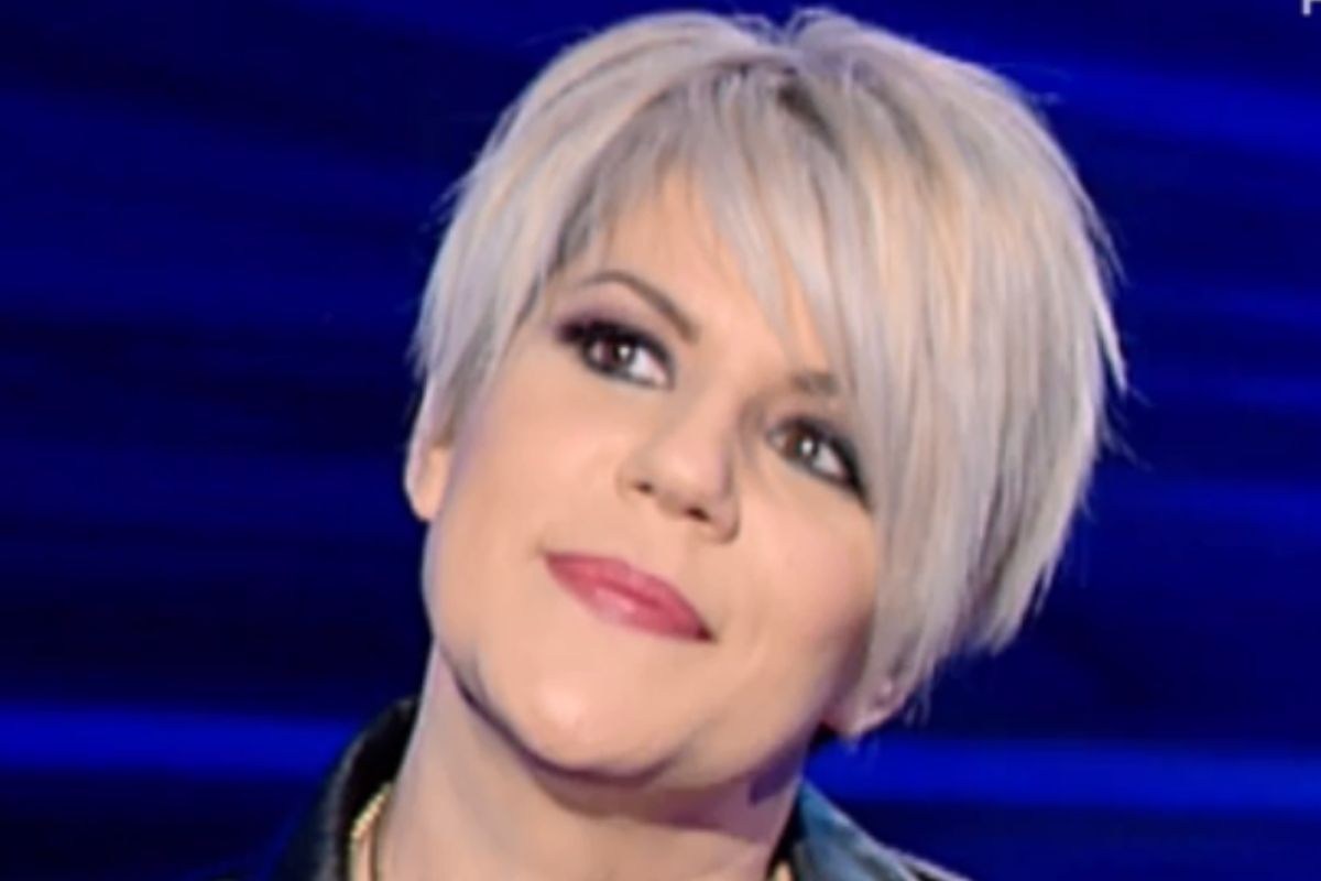 Manuela Villa chi è, quanto guadagna, patrimonio, cifre