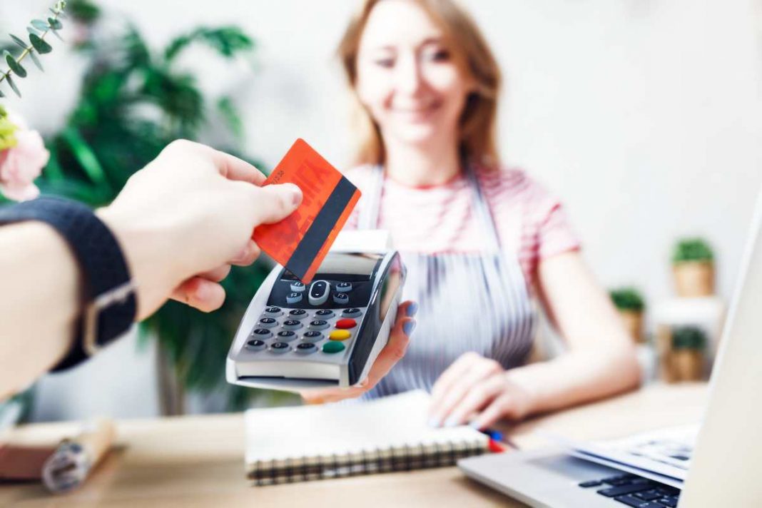 Bancomat, istruzioni per l'uso: cosa fare quando la carta non funziona