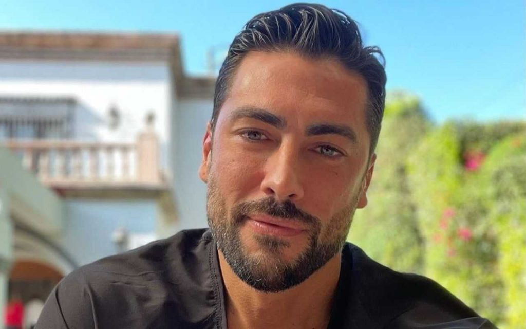 Giovanni Angiolini, chi è e quanto guadagna la nuova fiamma di Michelle ...